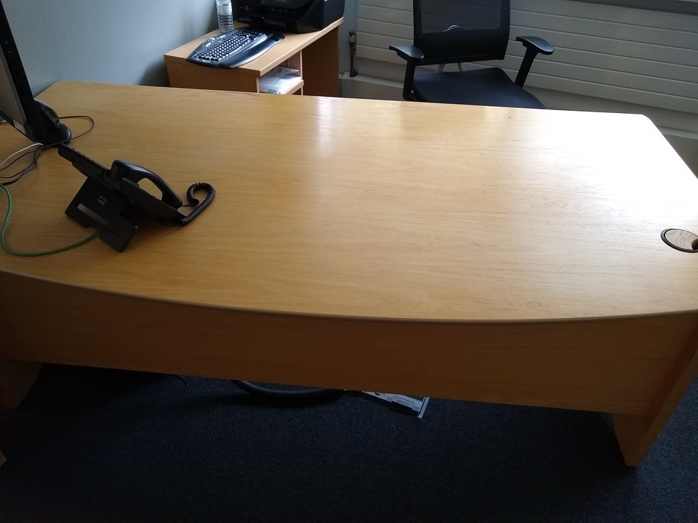 Office Desk - available on Warp It, reuse surplus assets within your ...