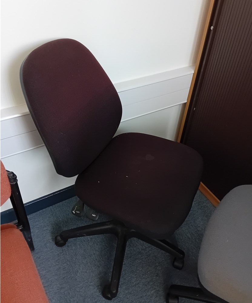 office chairs - available on Warp It, reuse surplus assets within your ...