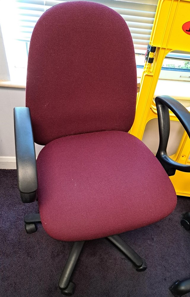 Office Chairs - available on Warp It, reuse surplus assets within your ...